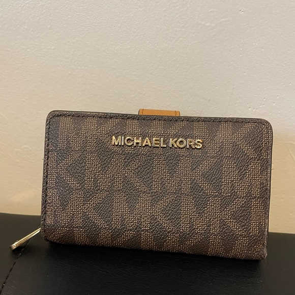 Michael Kors | Bags | Mk Wallet | Poshmark